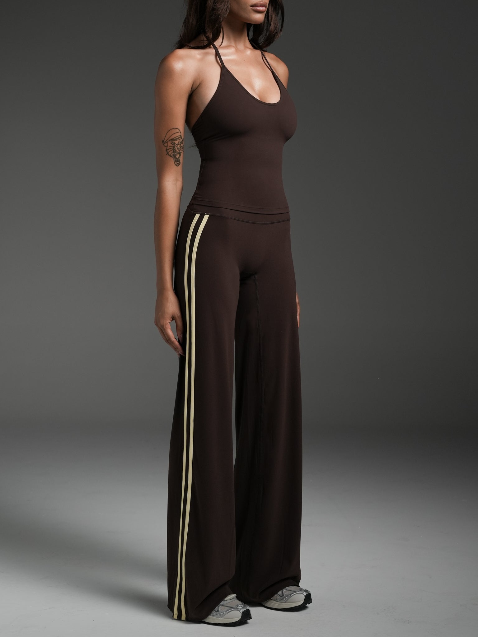 Chocolate FLX Halter Cami | SWT Active