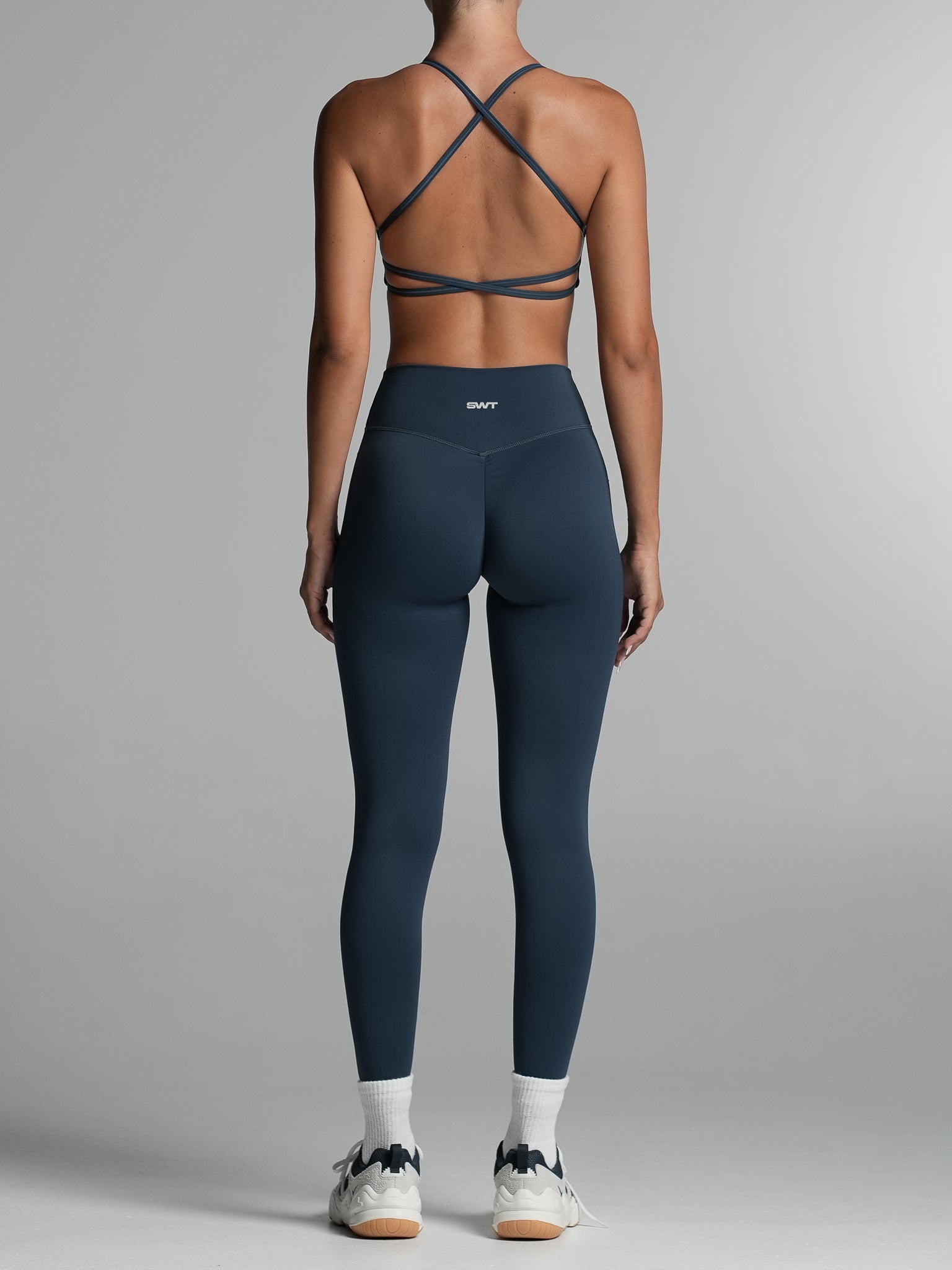 Petal Base Scrunch Leggings - Full Length | SWT Active